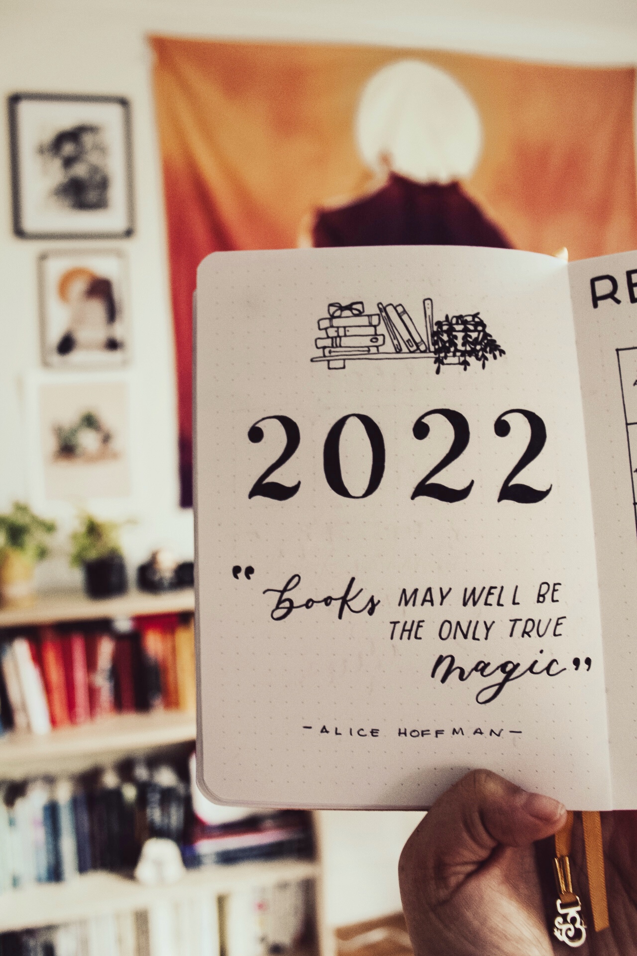 9 reading journal spread ideas - Planned & Planted